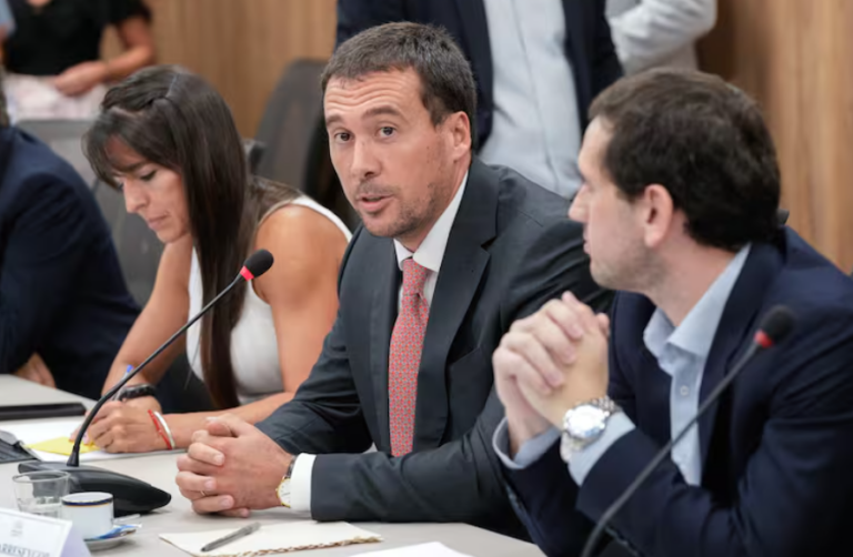 Metz responde a las acusaciones de sabotaje y expone 22 preguntas clave sobre la fallida ...